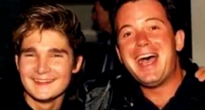 L’acteur Corey Feldman révèle le premier nom d’un de ses agresseurs ...